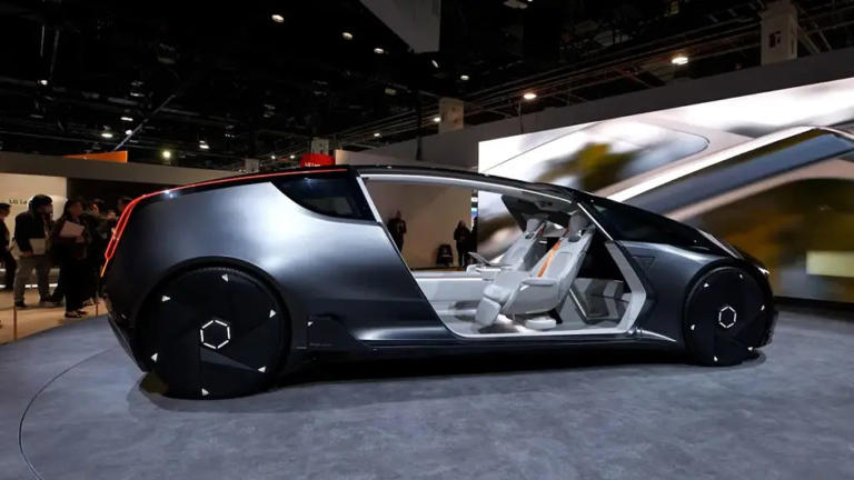 I visited LG’s innovation gallery and these gadgets feel like the future