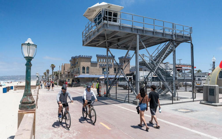 Temporary lifeguard tower rises over Mission Beach as city chases ...