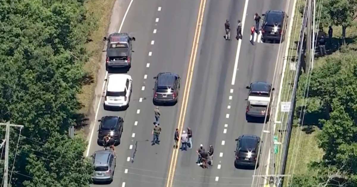Fugitive rams ICE agent during arrest attempt, sparking gunfire and a ...