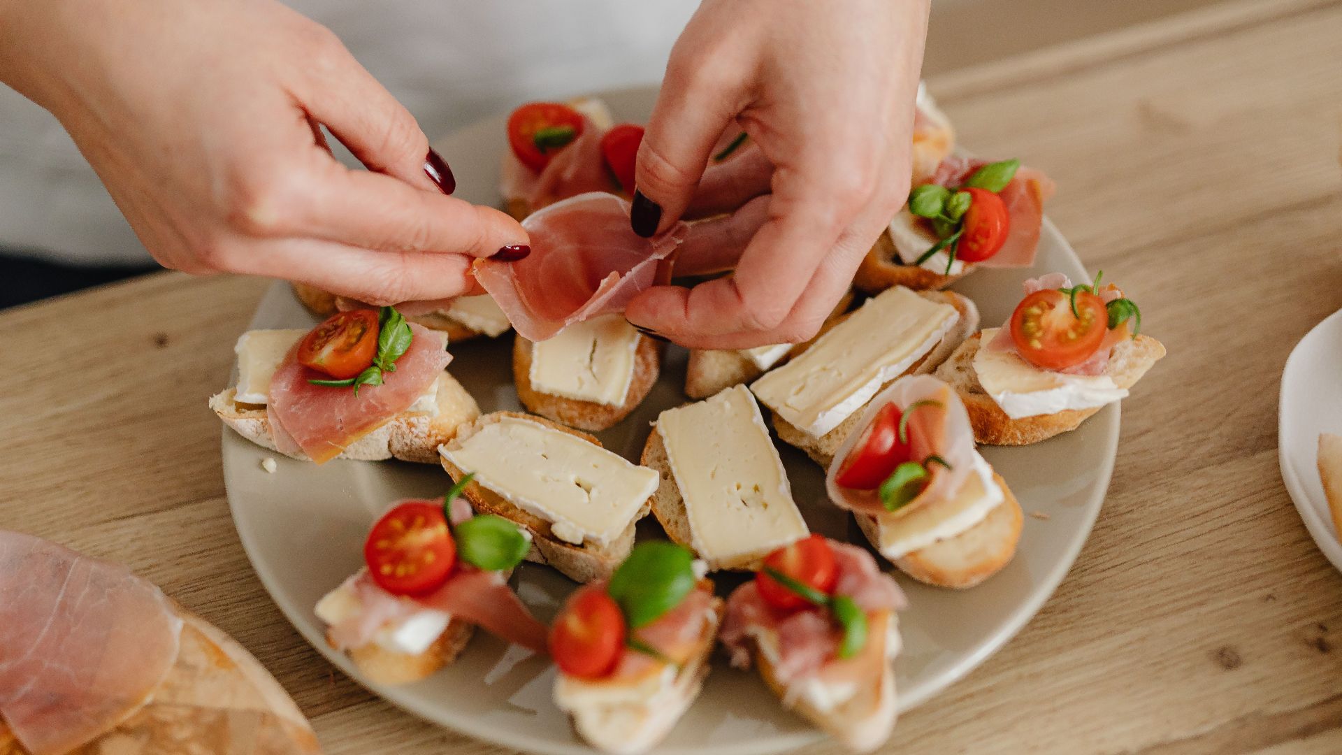 20 foolproof potluck appies that start the meal off on the right foot