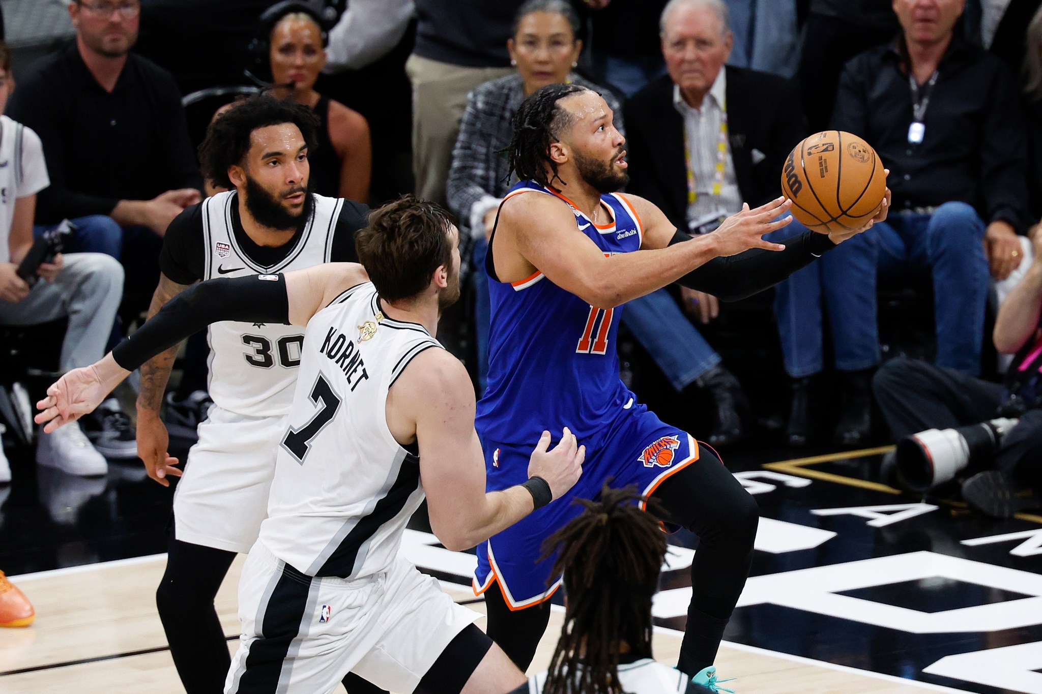 Jalen Brunson breaks Twitter silence after Knicks' championship win