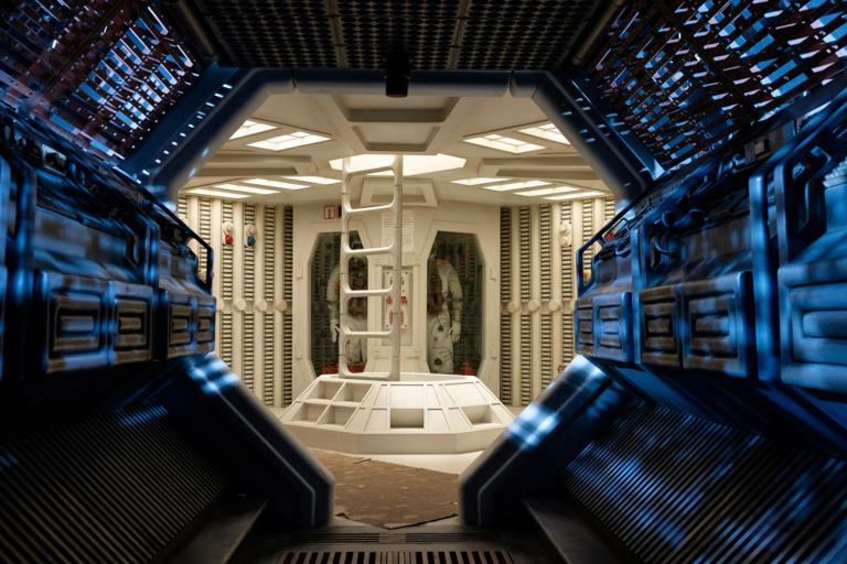 Spaceships and xenos and eyes, oh my: 'Alien: Earth' creative team on ...
