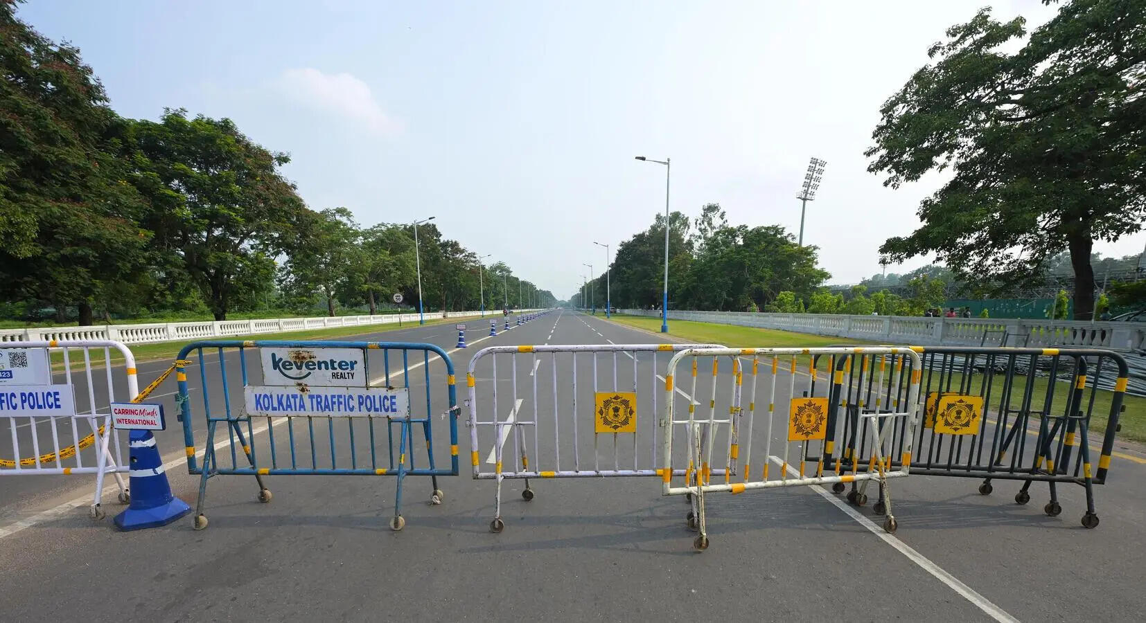 Chowringhee to bear load as restrictions kick in on Red Road, Dufferin Road