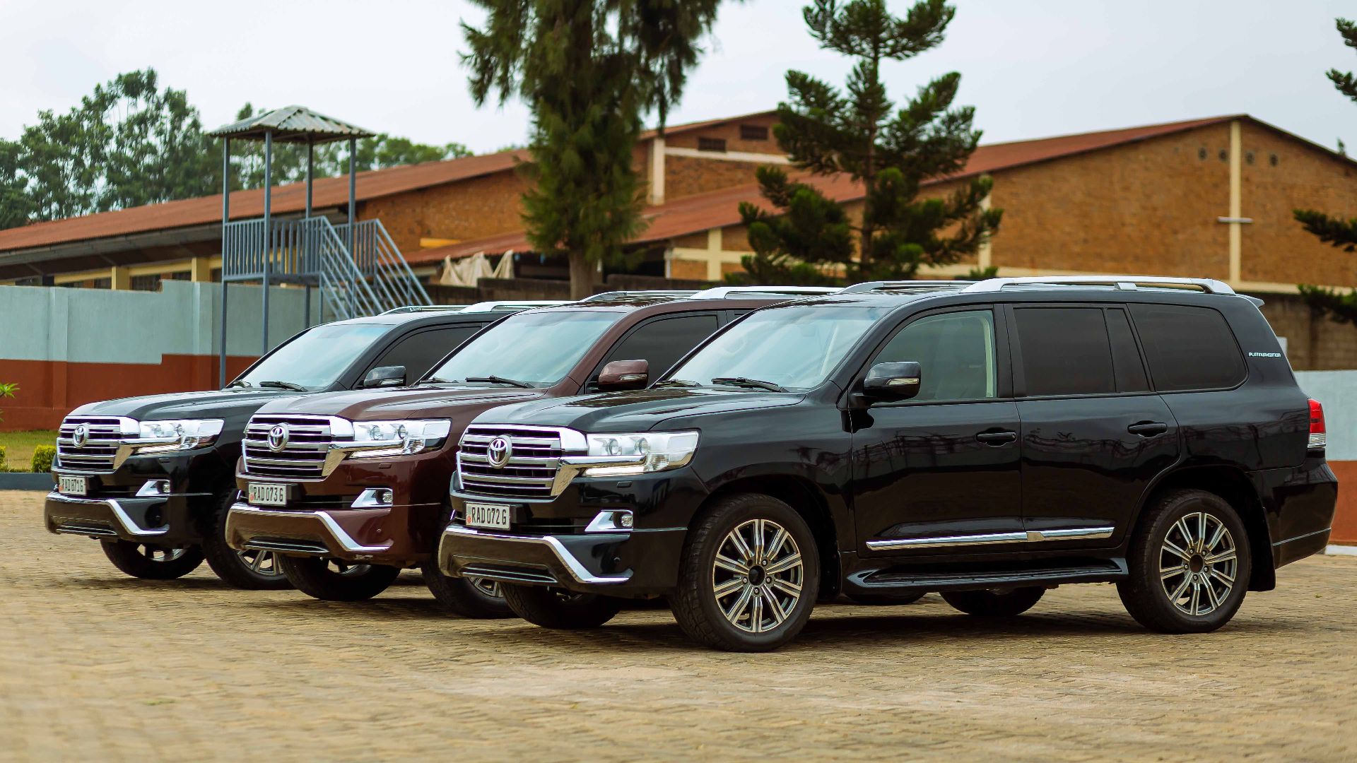 20 cars that quietly became status symbols among high earners