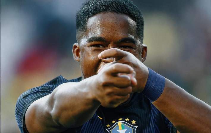 Paulo Sérgio: 'Colocar Endrick no meio da bagunça é queimar um jogador'