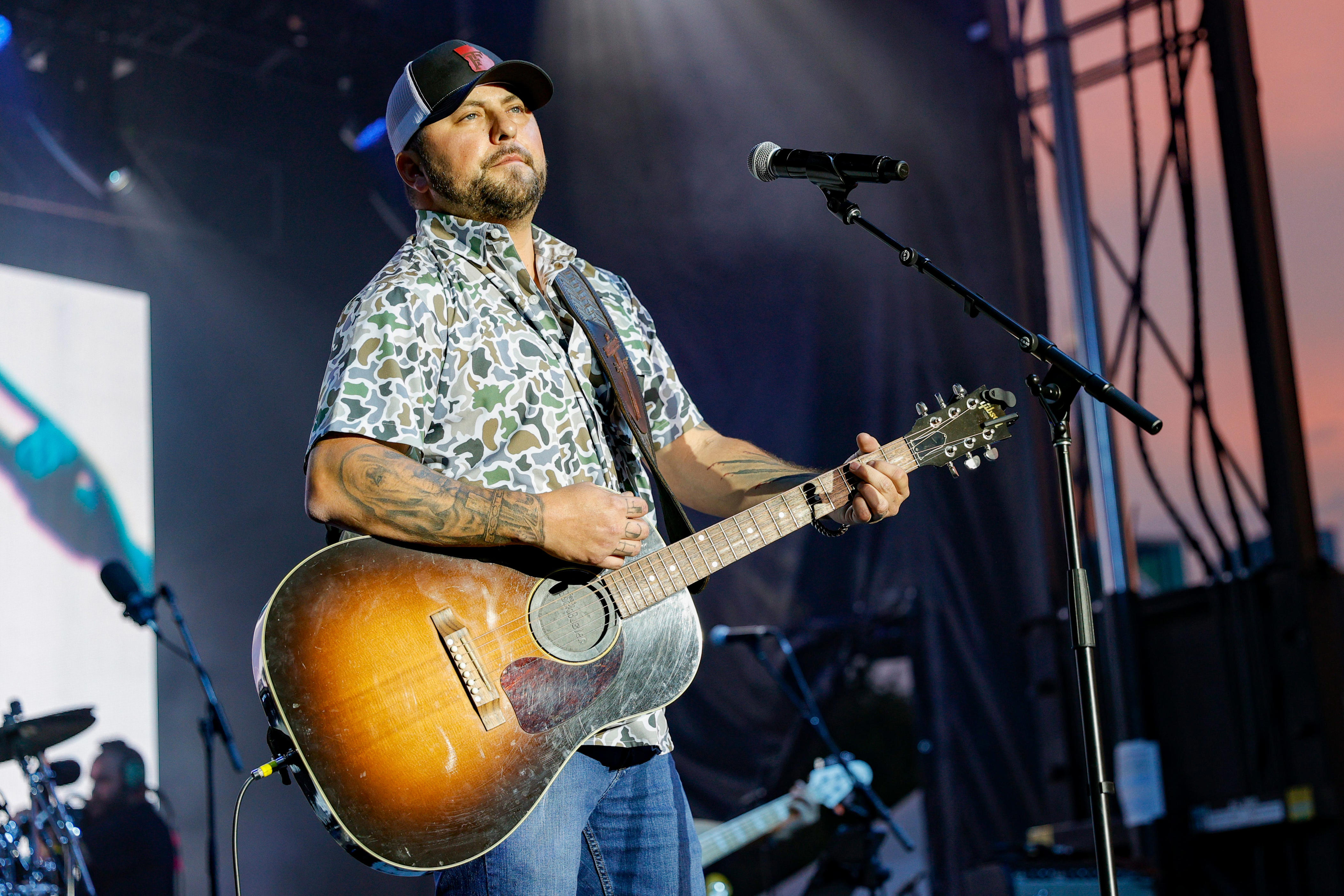 Big moments in Tyler Farr's country music career
