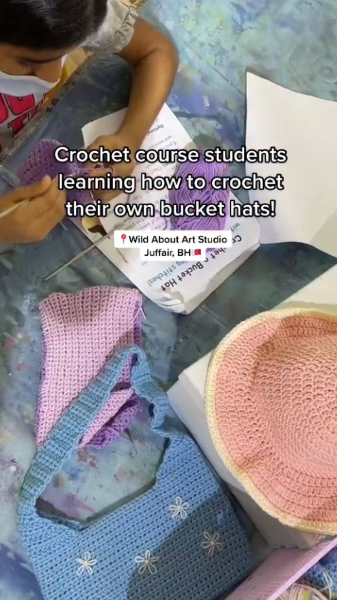 Learn crochet in Bahrain: Cute bag and bucket hat course