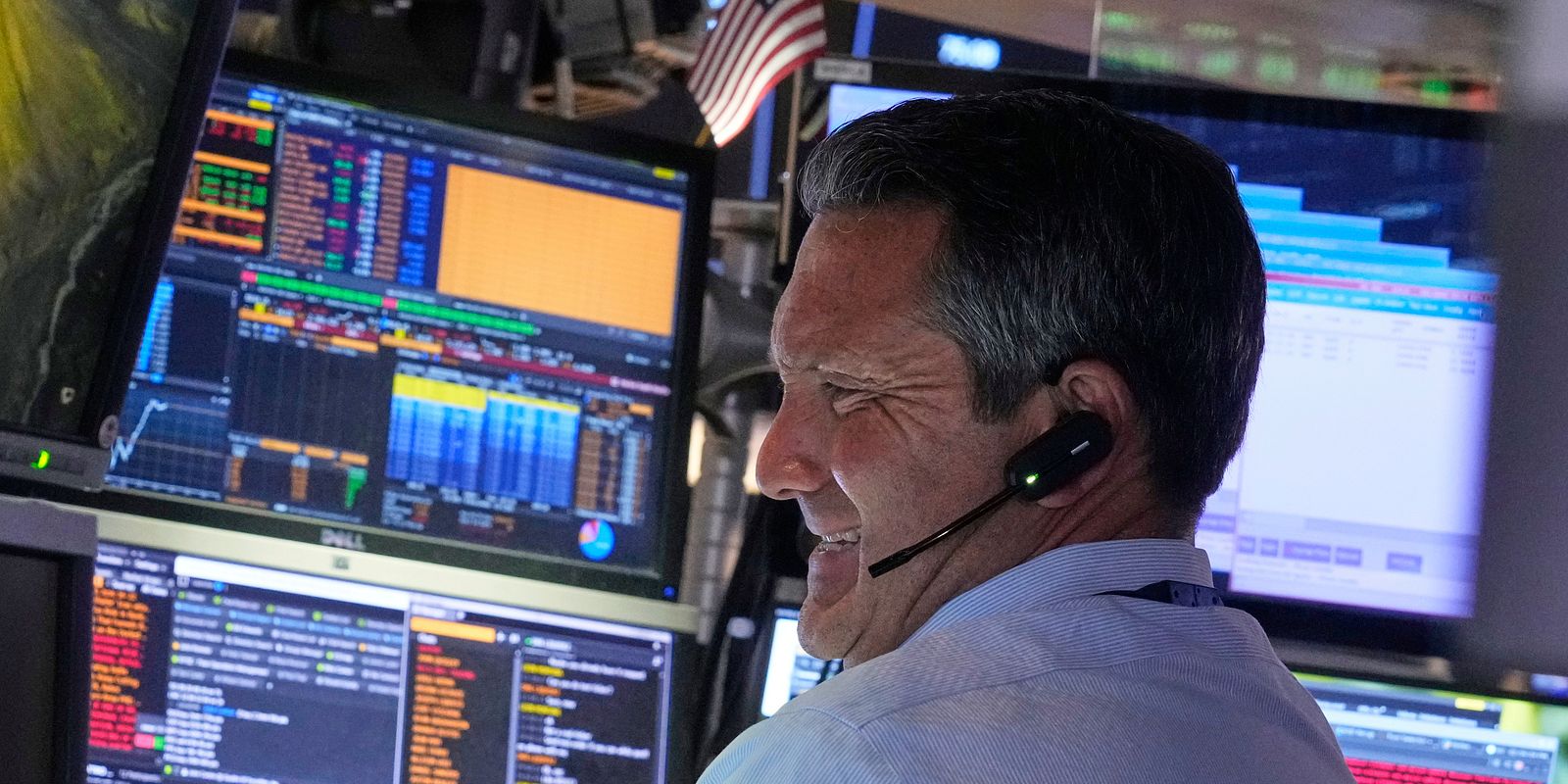 Wall Street steg för tredje dagen – Dow stängde på rekord