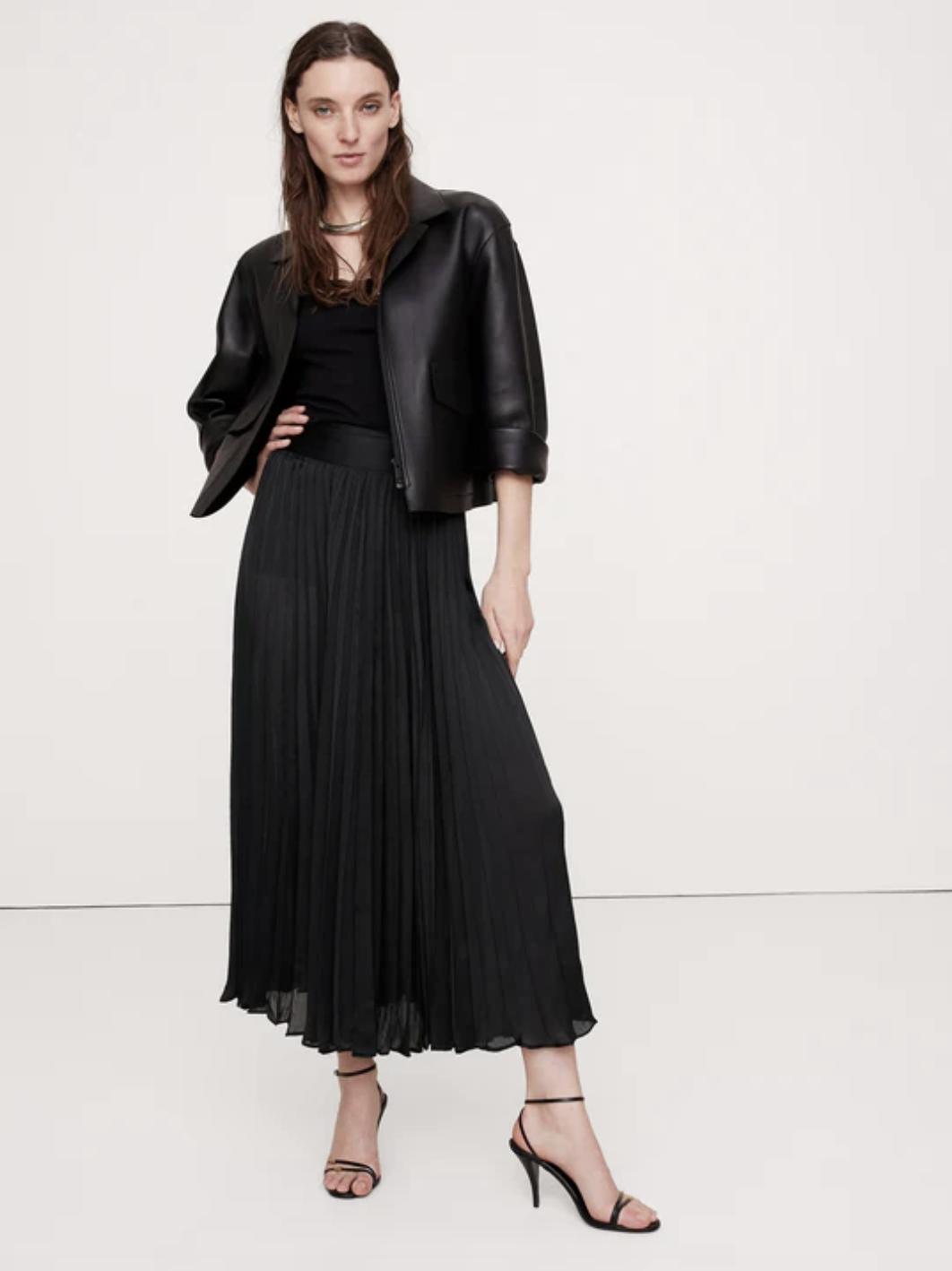 The pleated skirt is back in focus as a key wardrobe staple for summer ...