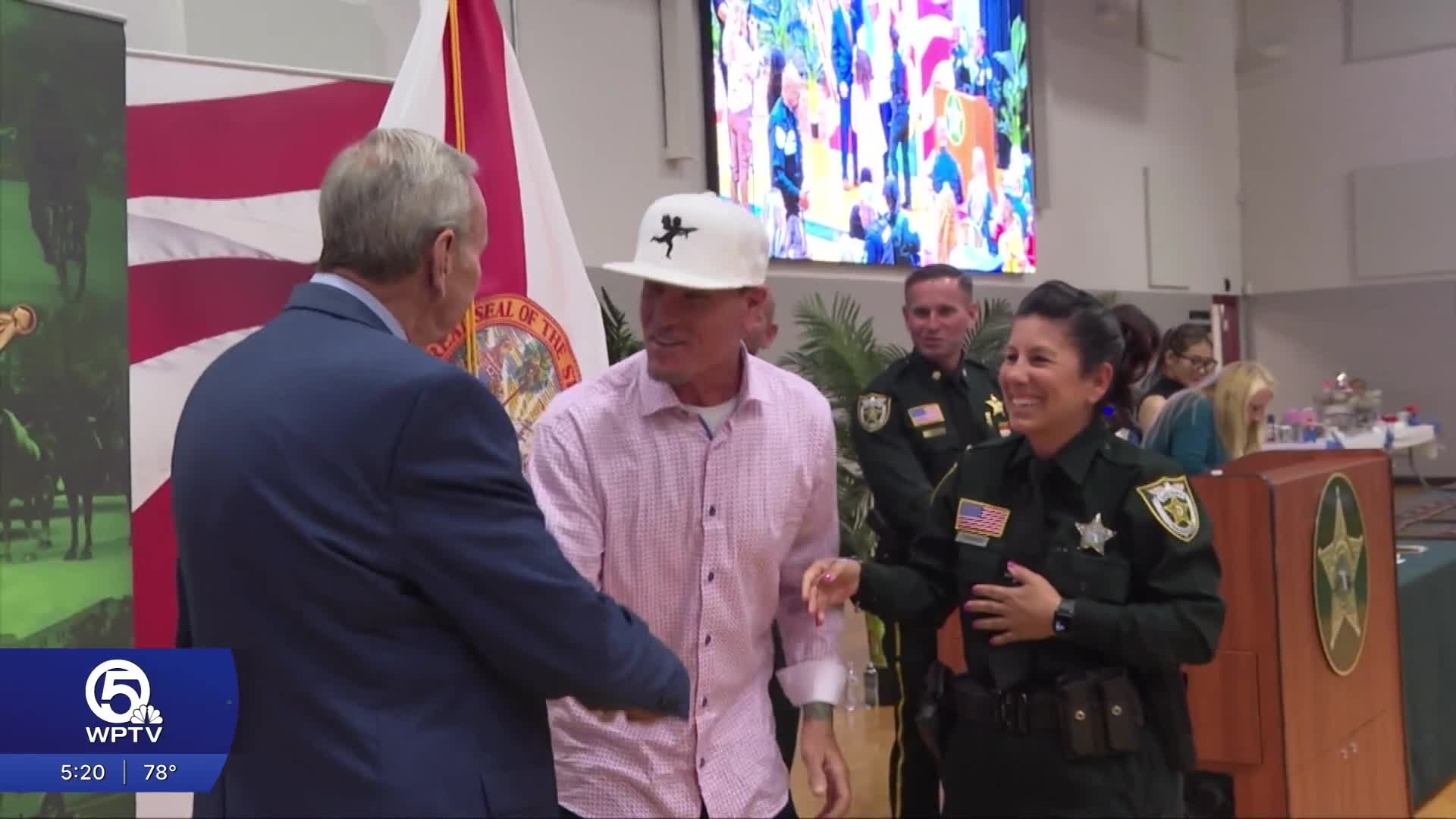 Vanilla Ice surprises deputy at award ceremony