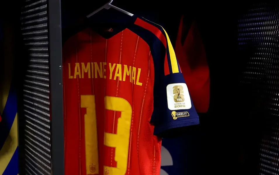 Spain bench fully fit Lamine Yamal in World Cup opener