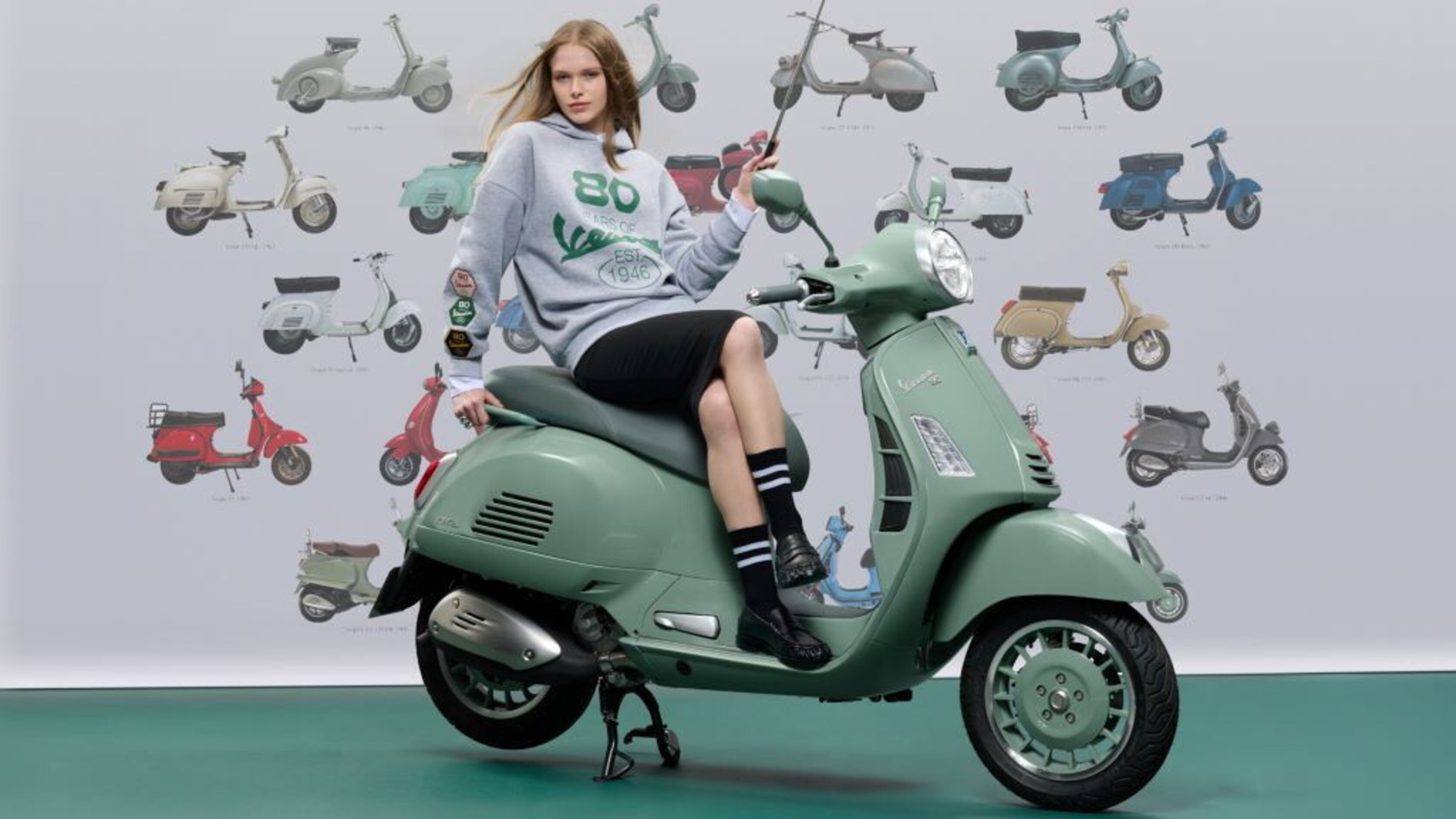 Festa e parata per gli 80 anni della Vespa