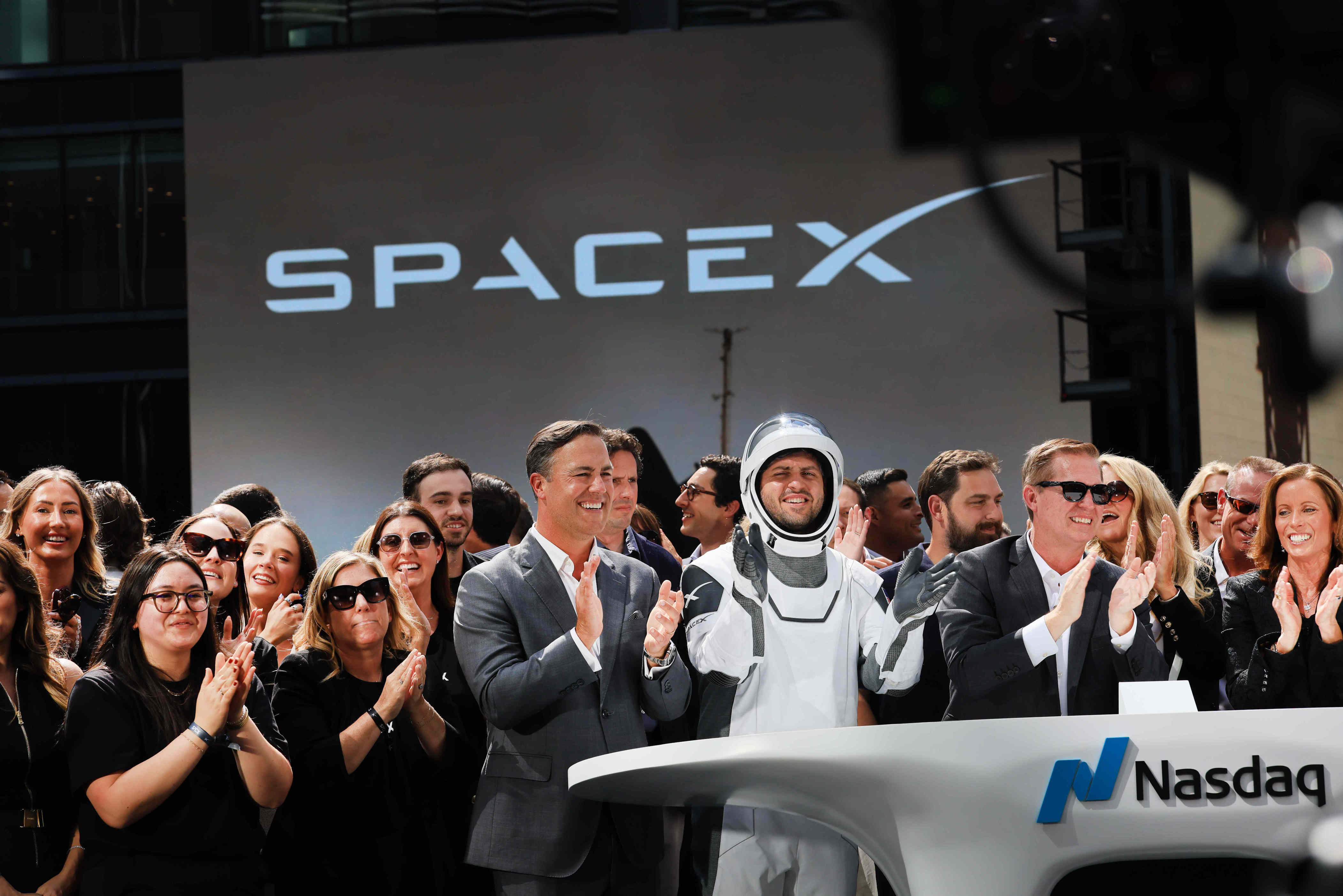 SpaceX stock climbs to new highs after Friday's record-setting IPO