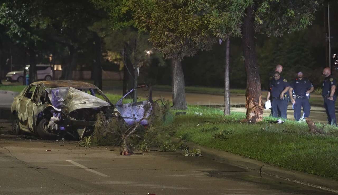Memorial Drive crash engulfs car in flames, killing 1 and injuring ...