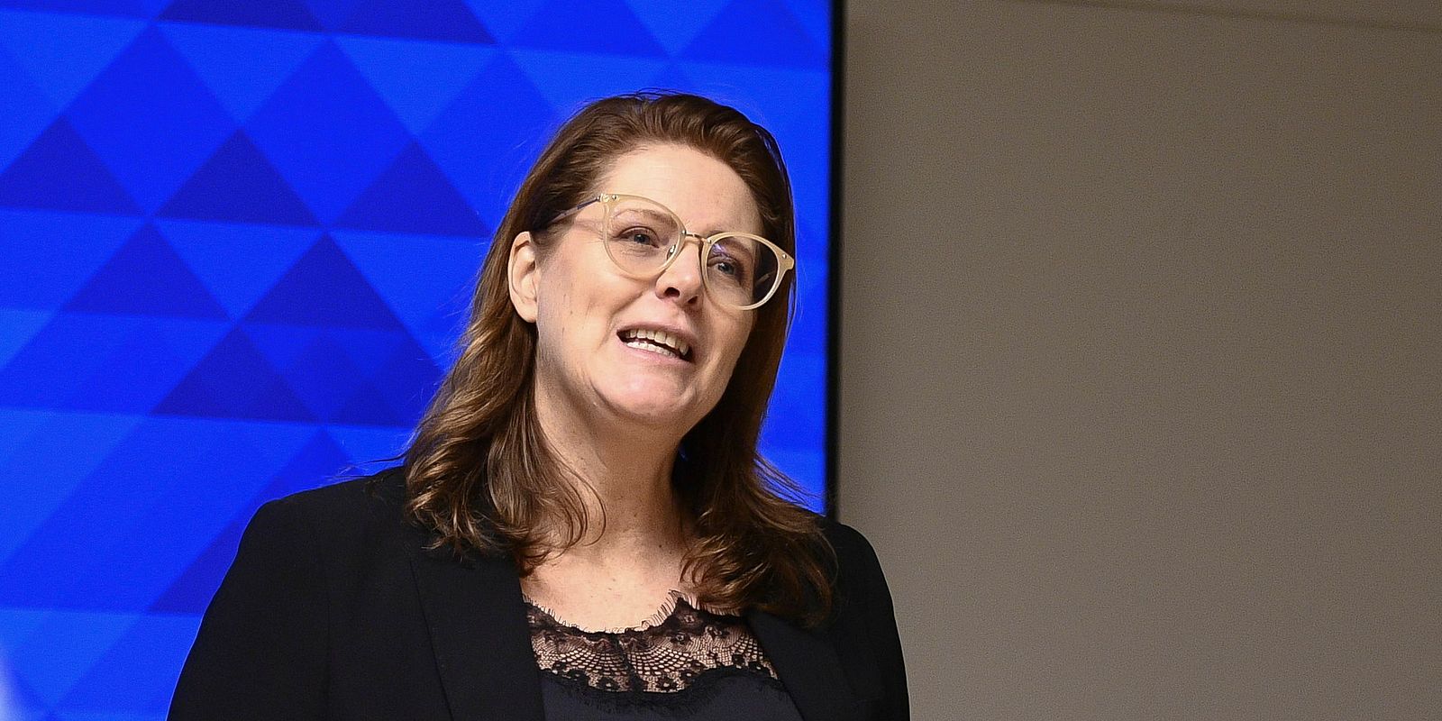 Avsatta Ebba Östlin (S) till partiet efter avslöjandet: "Våga agera"