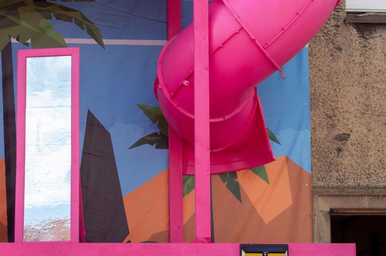 Mum spends £5k transforming home into Barbie Dreamhouse – complete with ...