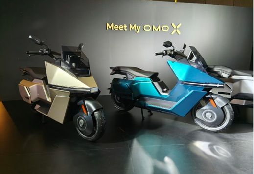 Resmi mengaspal di Indonesia, motor listrik Omoway Omo X dijual Rp46,9 juta