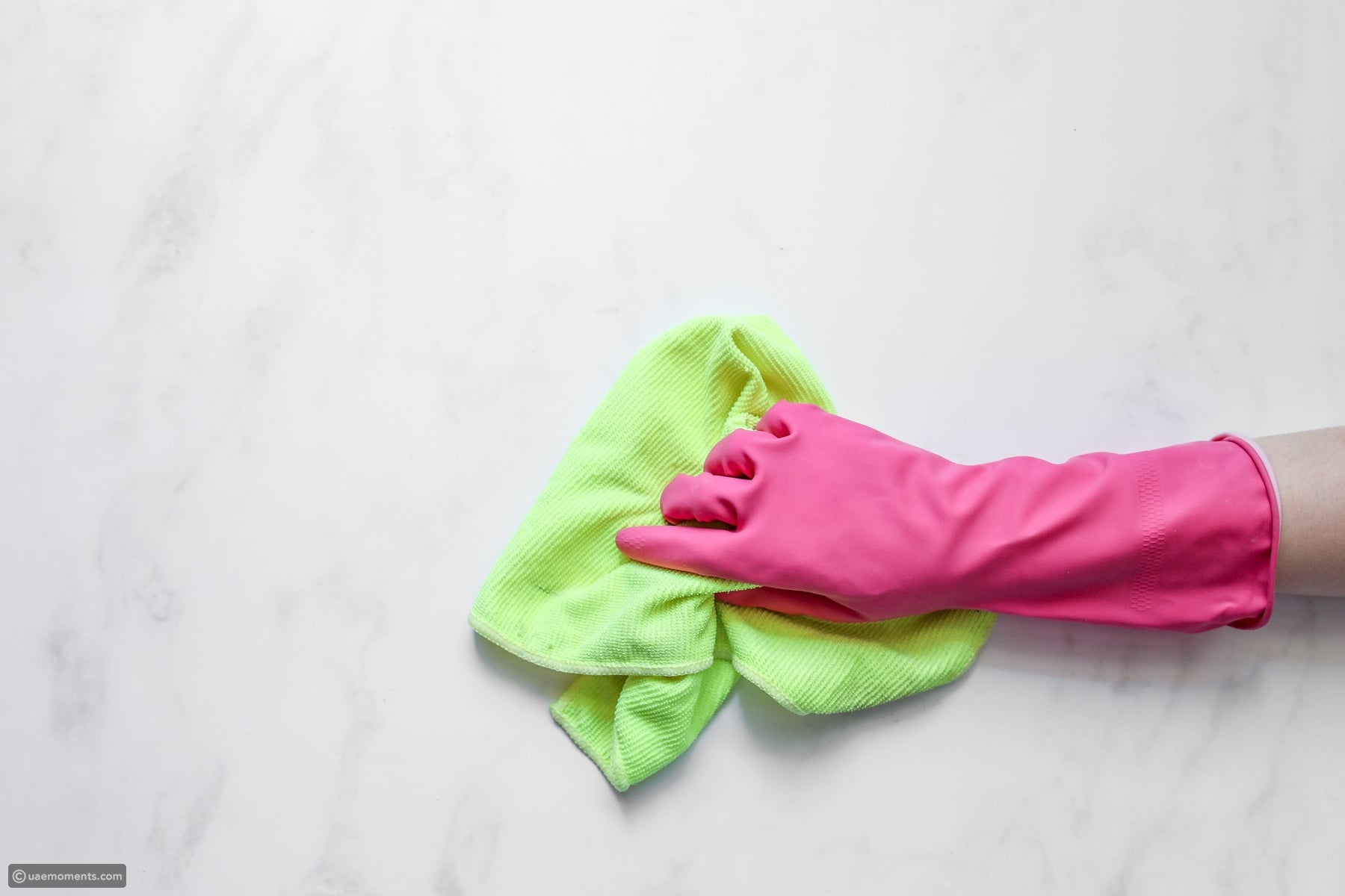 8 simple habits of people who keep their homes spotlessly clean