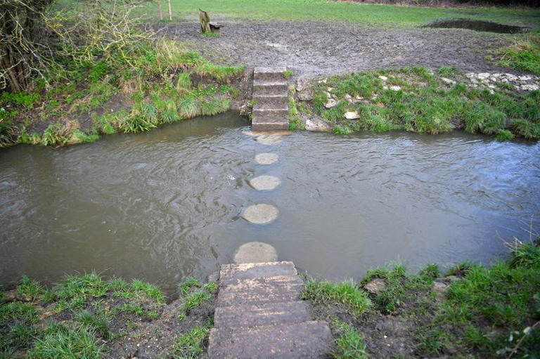 Popular Surrey river crossing and walking spot shut due to safety fears