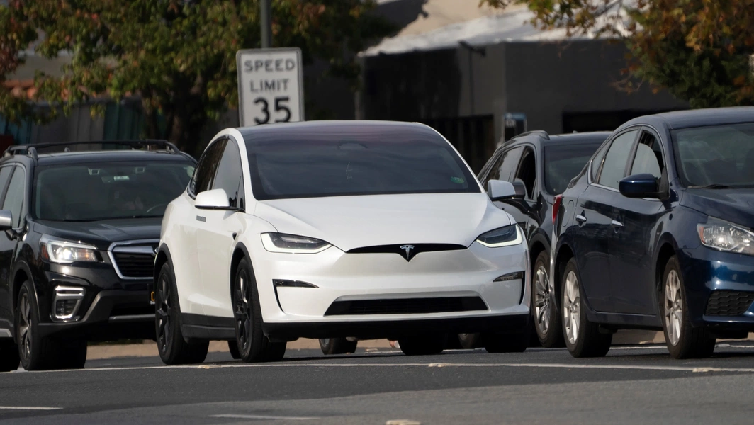 Tesla recalls Model 3 and Model Y over sudden power loss risk