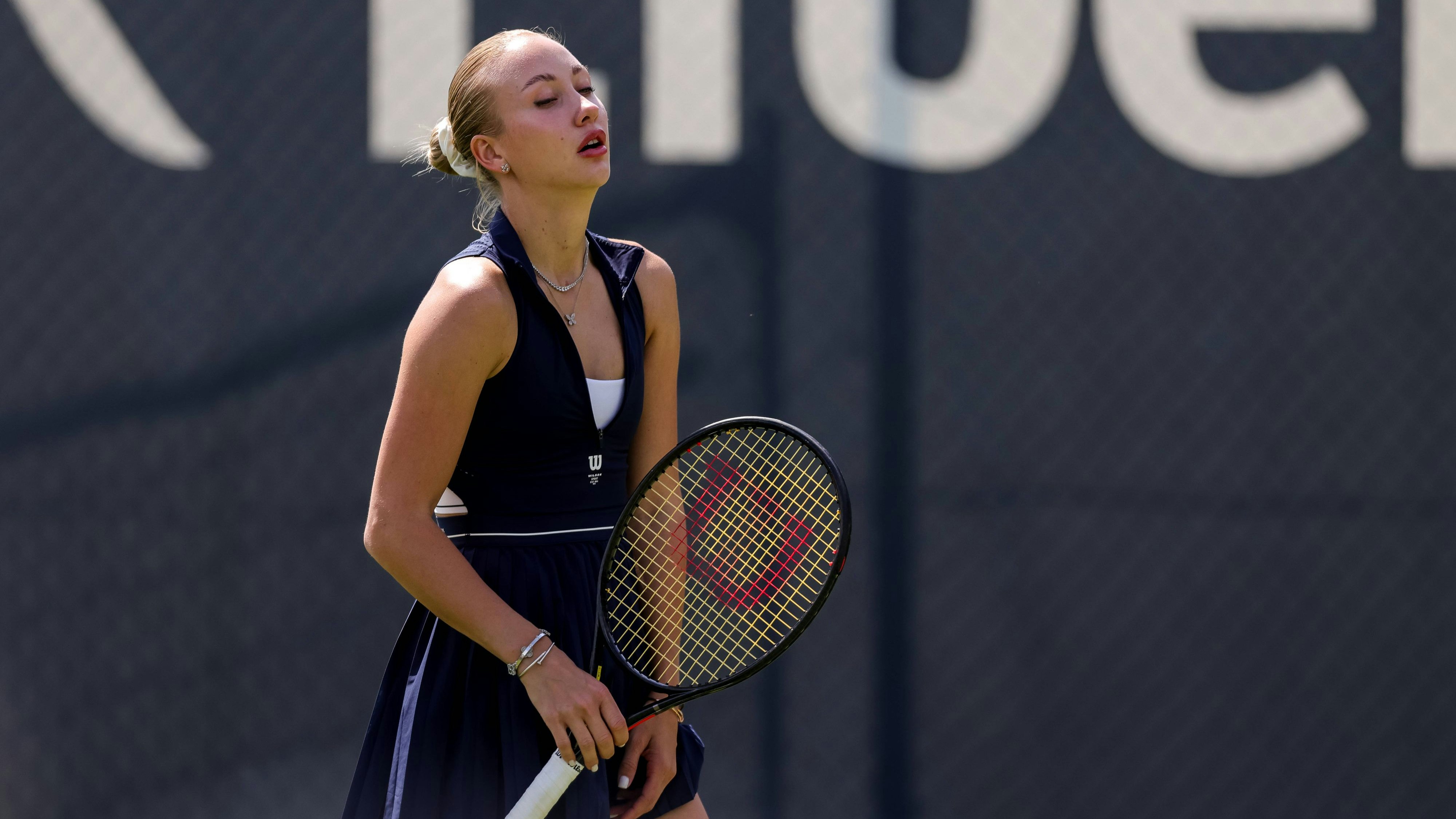 Sorge um Tennis-Star! Potapova muss erneut aufgeben