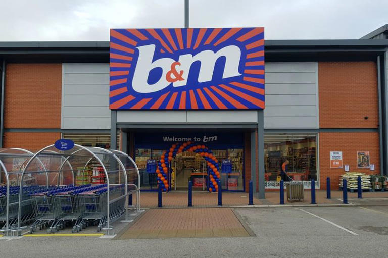 'Store fruit and veg in kitchens' with B&M £12 item similar to ...
