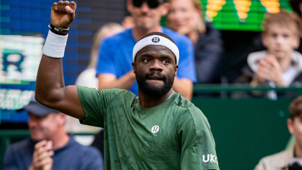 Tiafoe Overcomes In-Form Cobolli for First-Round Win in Halle