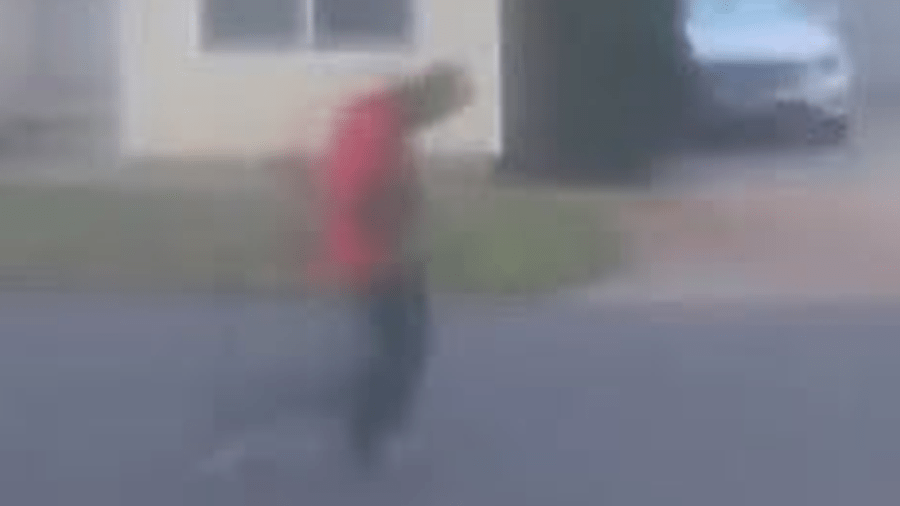 South Hadley police seek suspect in motor vehicle break-in