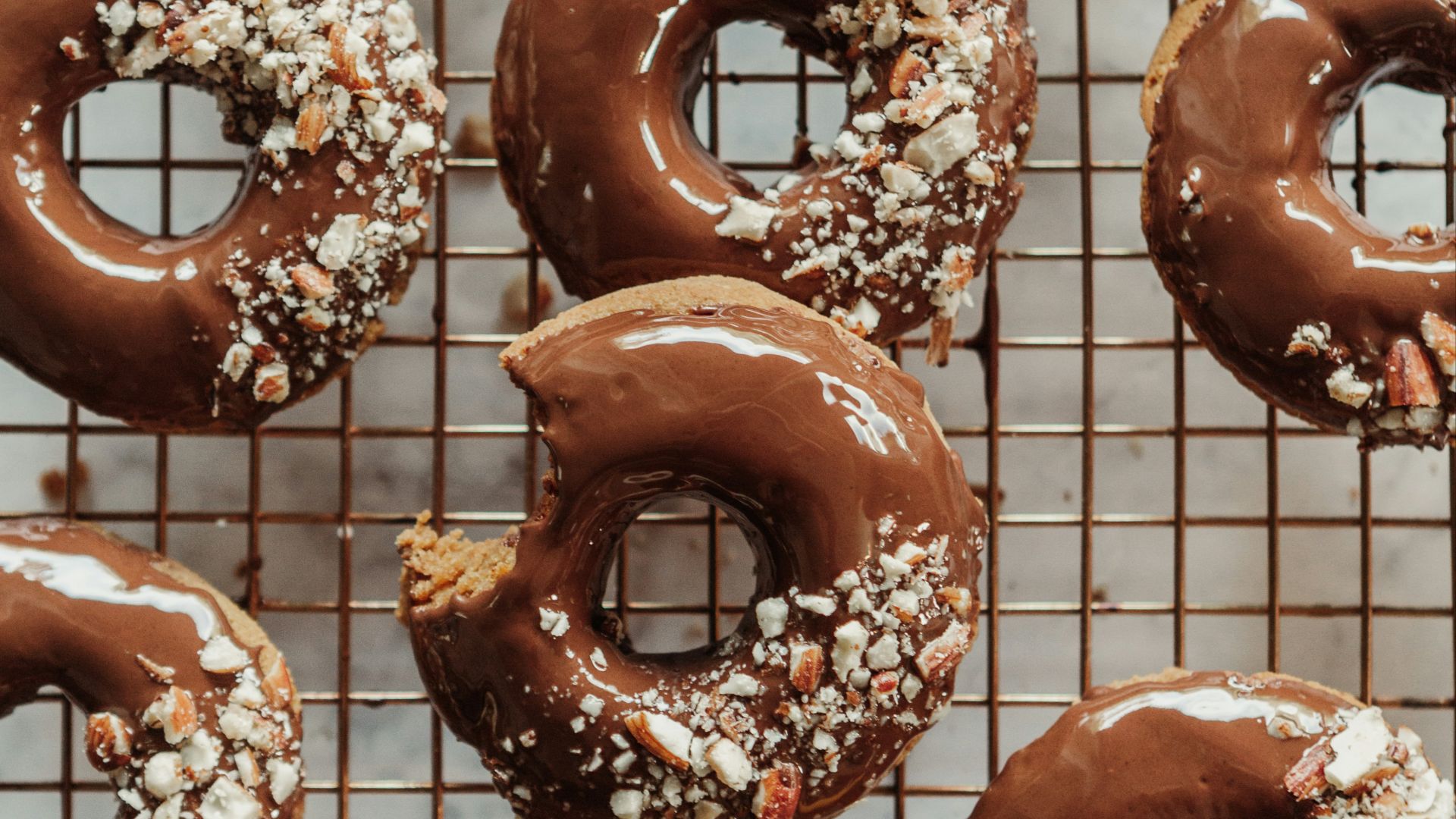 10 disappointing DQ Blizzard flavors & 10 that always make our day