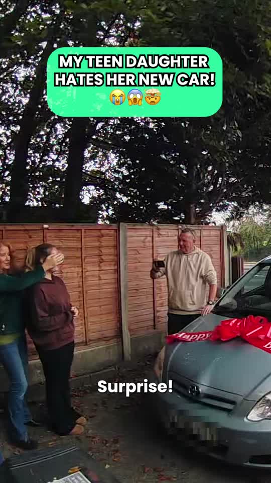 Spoiled teen humiliates dad