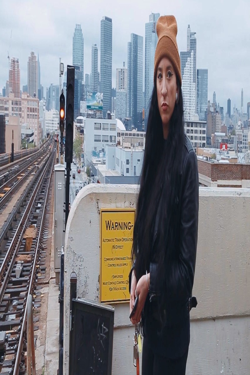 Une chanteuse de métal brise les stéréotypes