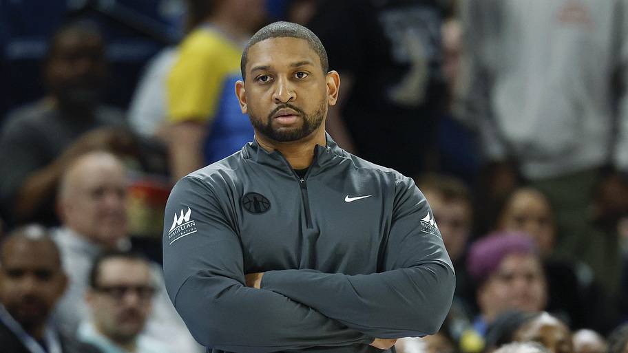 Chicago Sky head coach Tyler Marsh is in trouble, but should he be?
