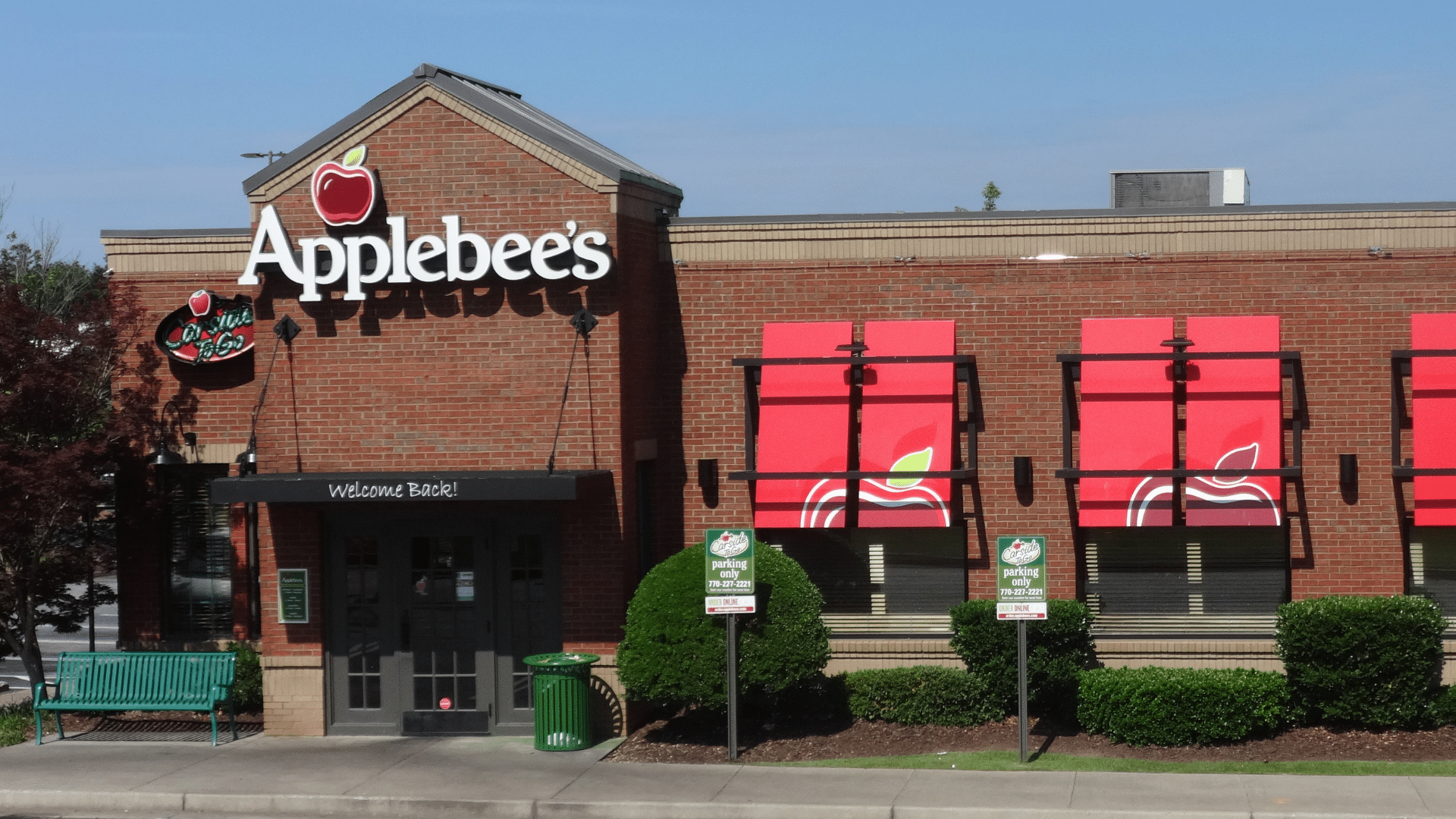 Applebee’s franchisee with 53 restaurants files bankruptcy amid up to ...