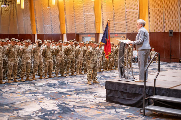 More than 200 Oregon National Guard soldiers return from Africa deployment