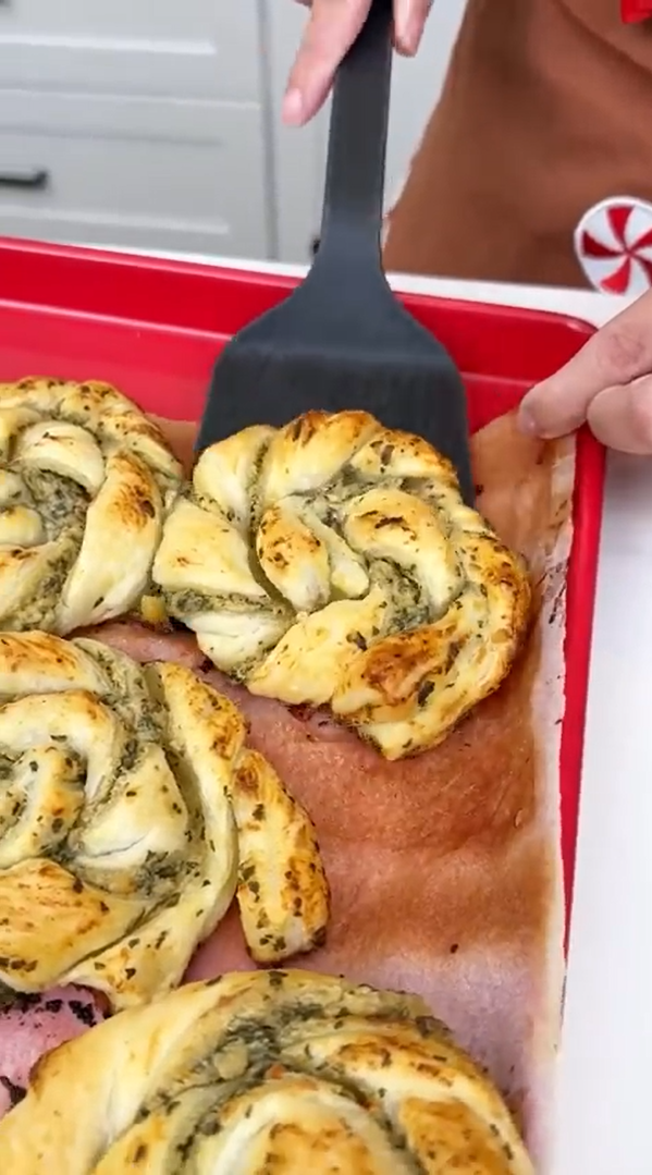 The 3 ingredient appetizer that disappears first
