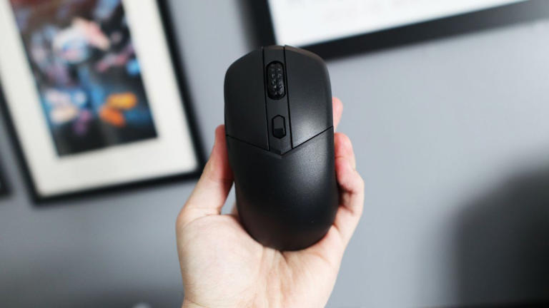 MSI Versa 300 wireless 8K review
