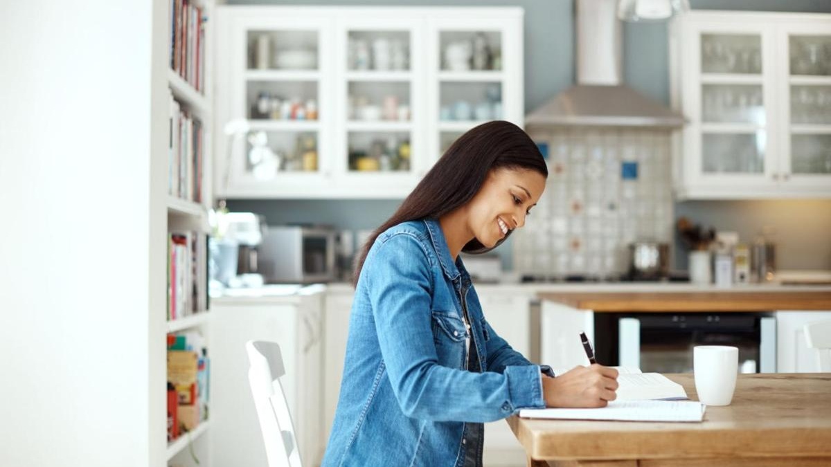 11 subtle signs someone is better with money than they let on