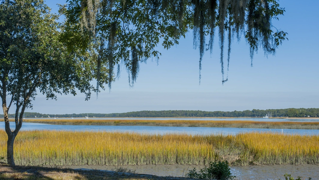 Beaufort, SC: Historic charm and coastal setting