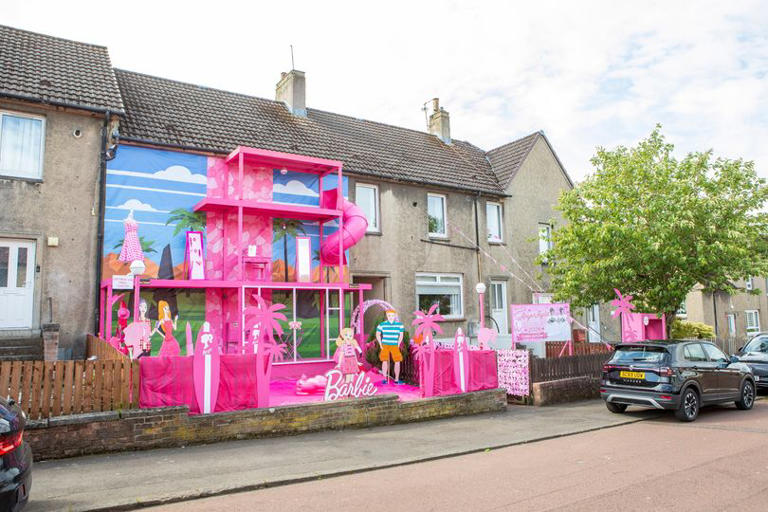 Mum spends £5k transforming home into Barbie Dreamhouse – complete with ...