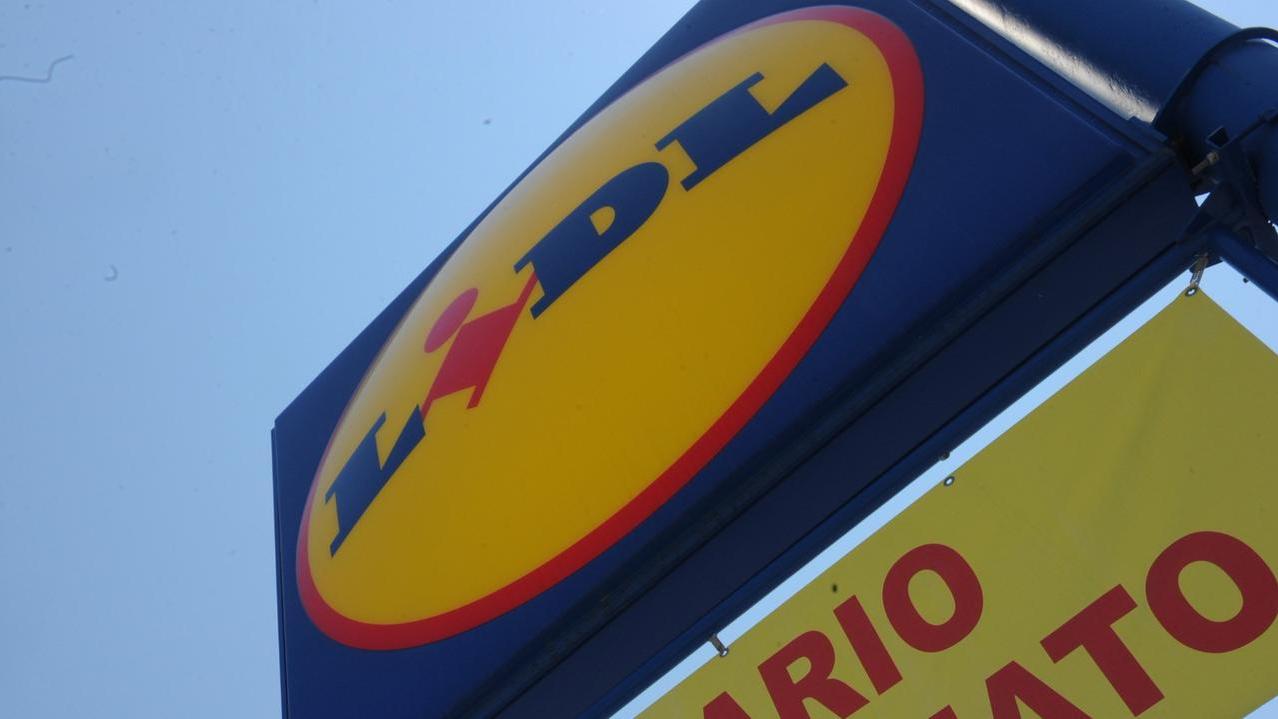 Origine sbagliata nelle confezioni di fragole e pomodori, Lidl perde in ...