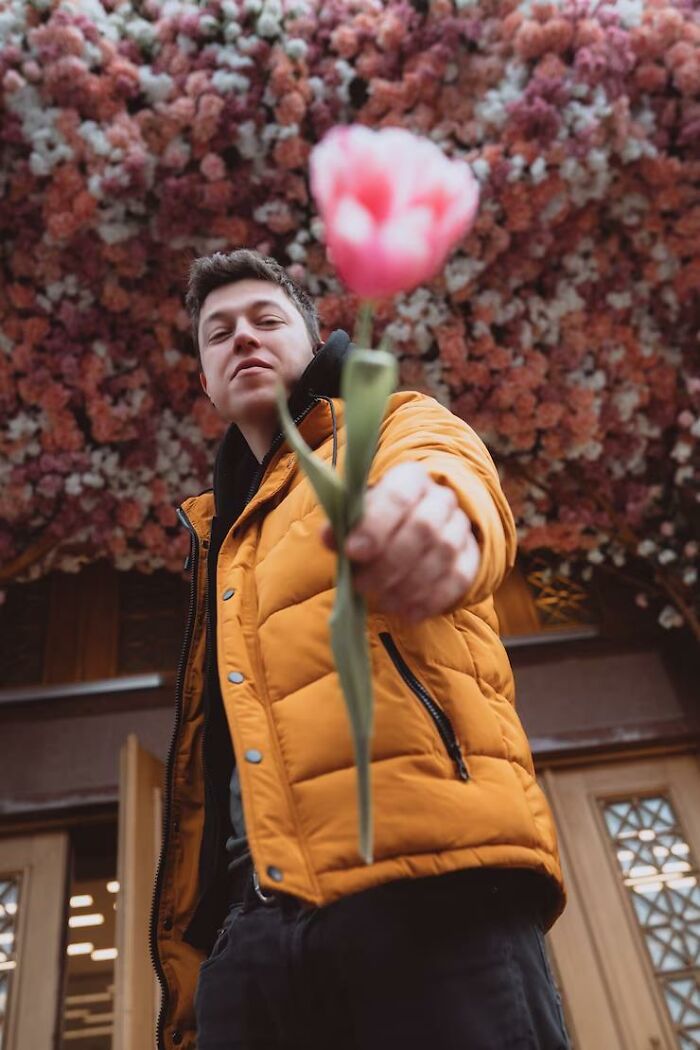 35 refreshing signs of a man who practices healthy masculinity