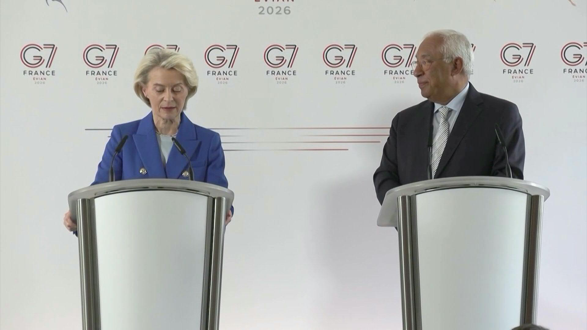 'Huge step' says von der Leyen as EU moves Ukraine's membership bid forward