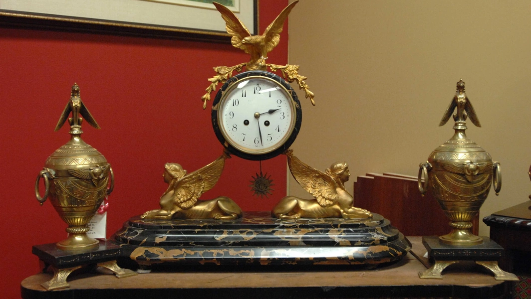 7 valuable antique clocks and their market appeal