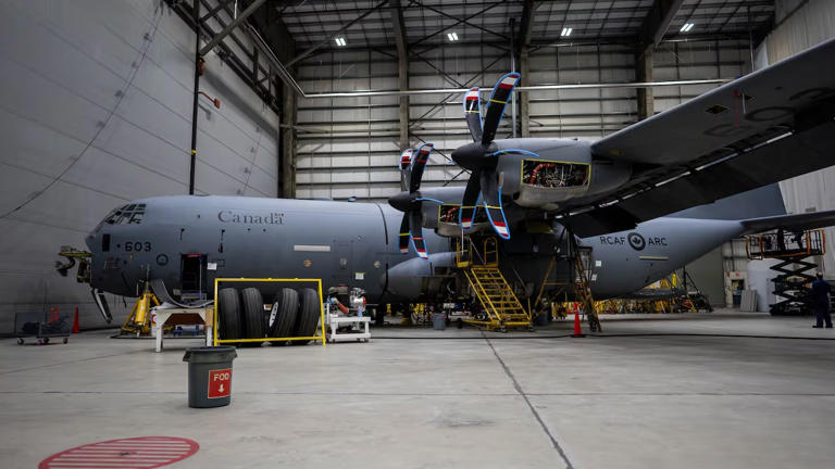 Cette entreprise d’Abbotsford entretient les Hercules des FAC