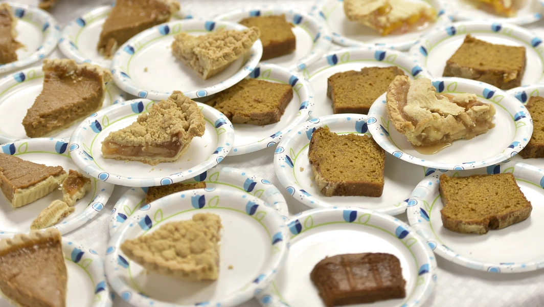 10 crowd-pleasing desserts for church potlucks
