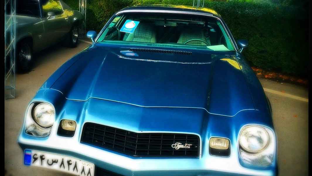 8 iconic 1970s cars and their bold style moments