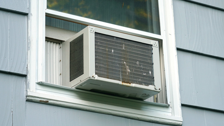 How to clean a window AC unit without removing it
