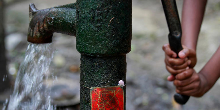 Grundvattnet sinar – 82 procent i norra Bangladesh lider av brist