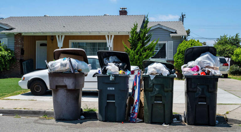 Laredo to suspend trash collection, close landfill Wednesday