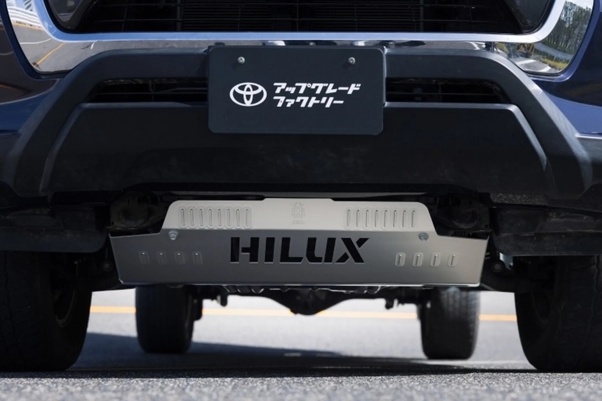 Toyota Hilux recibe accesorios para mejorar su estabilidad en curvas